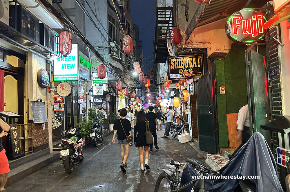 Where to Stay in Ho Chi Minh City: 4 Best Districts & Areas ...